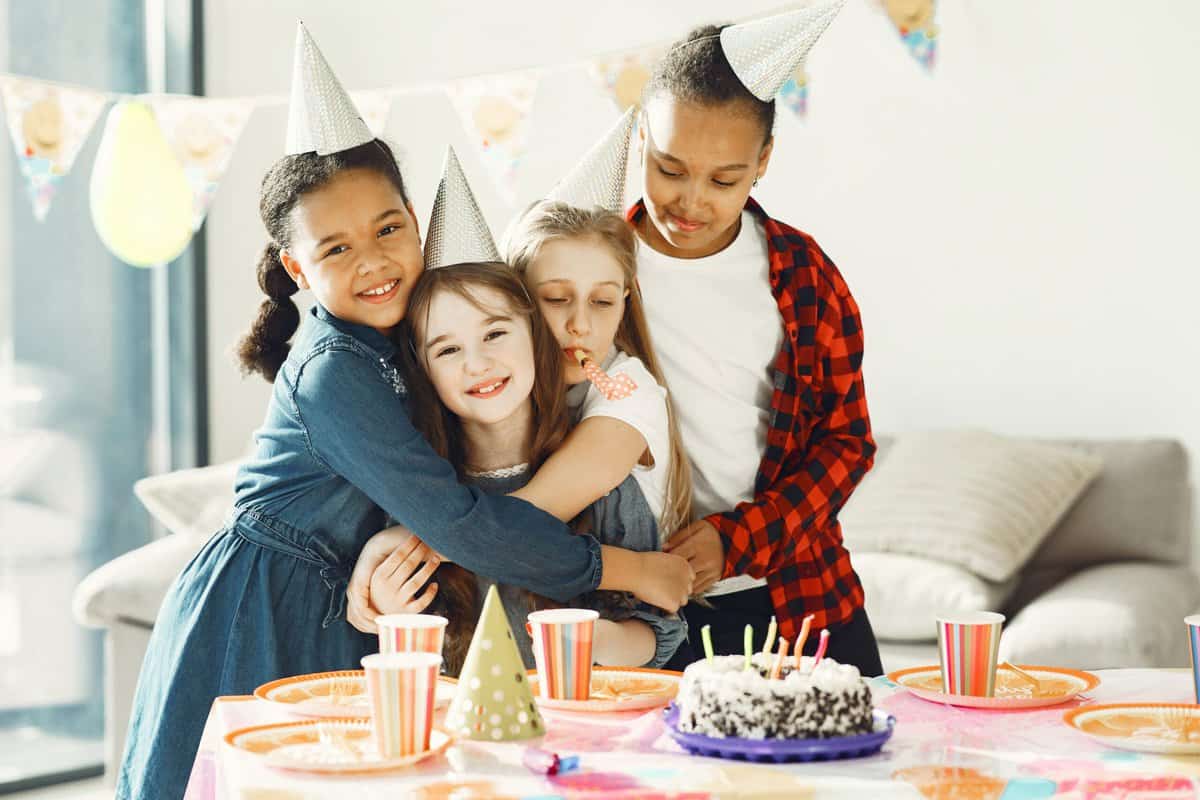 30 Fun & Easy Home Birthday Party Ideas for Everybody