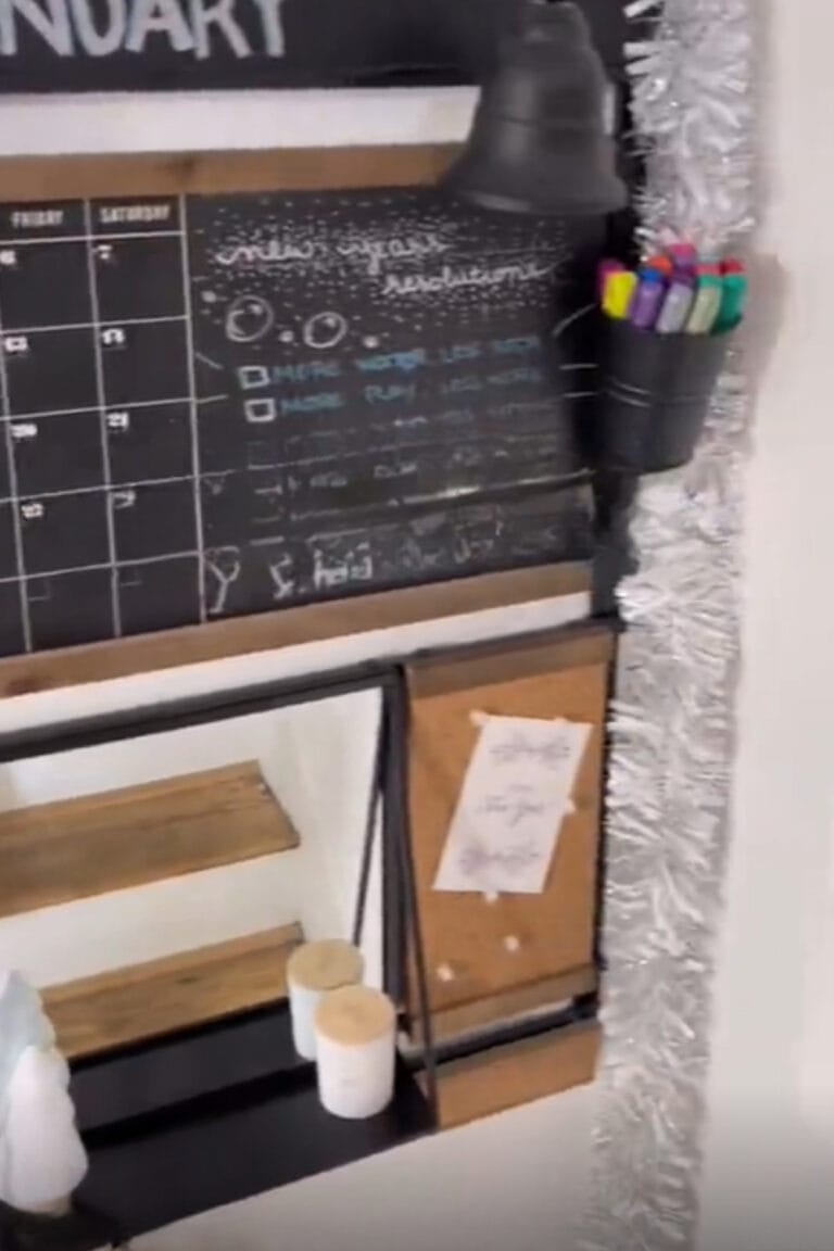25 Family Command Center Ideas Every Busy Mom Will Love